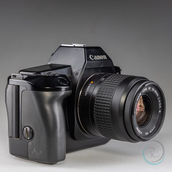 1987 година - Canon EOS 650